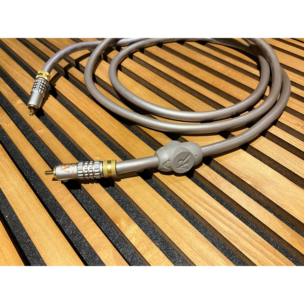 Acoustic research AR digital coax cable pre loved — The Audio Tailor
