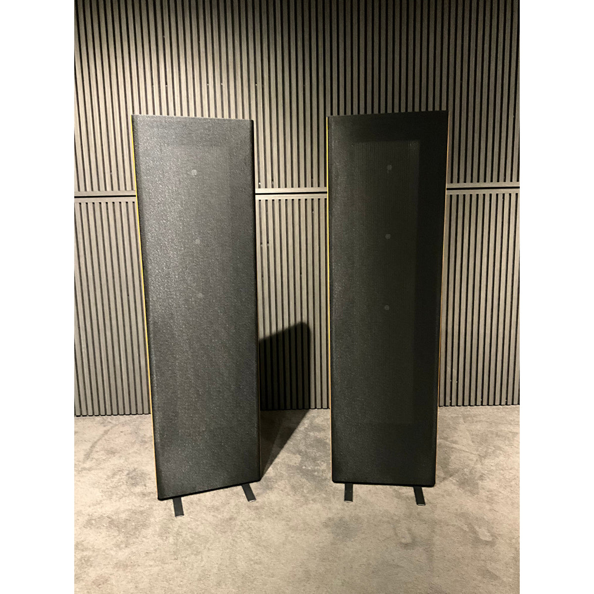 Magnepan MG 1.7i Planar Speakers. Pre Loved — The Audio Tailor