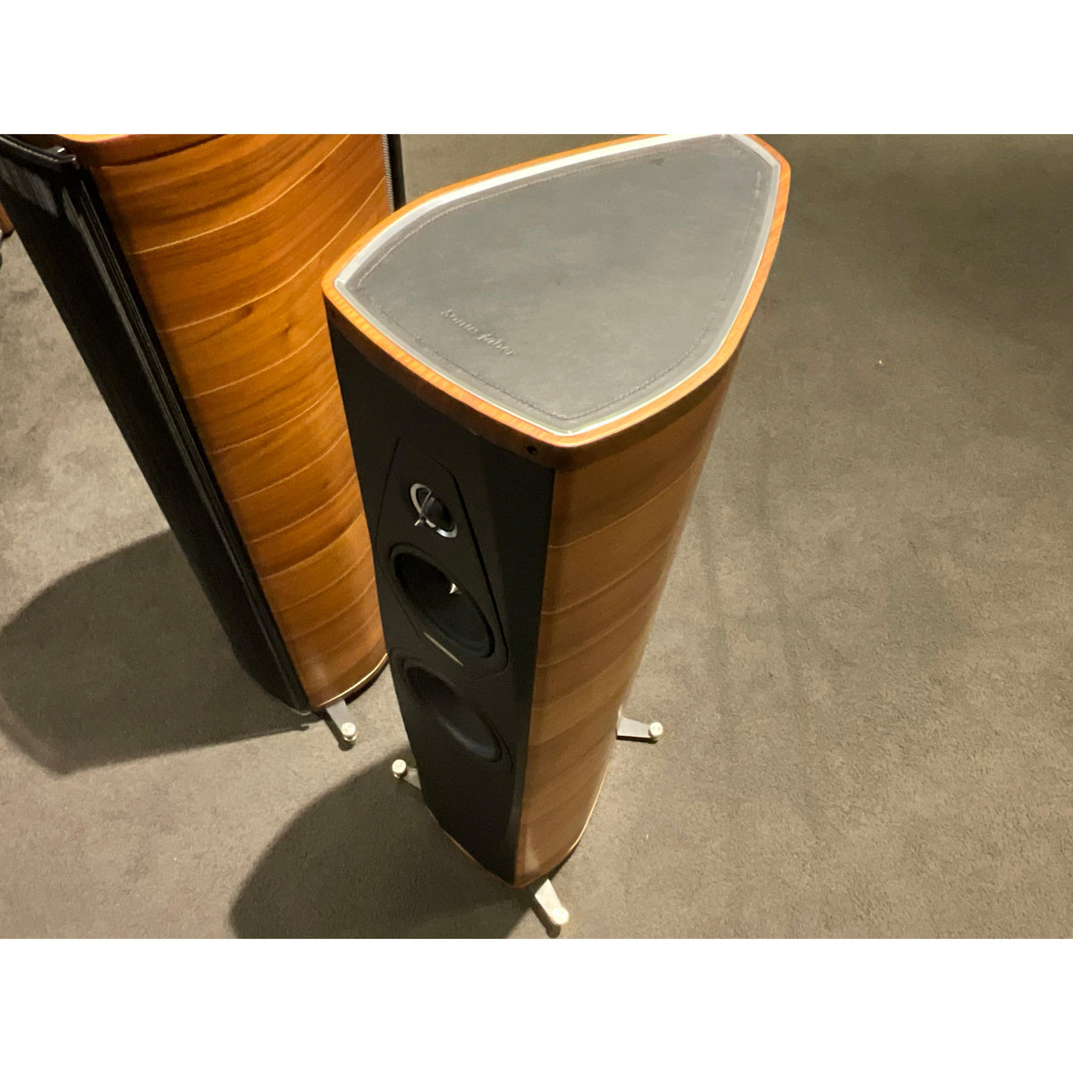 Sonus Faber Olympica 2 Tower Speakers timber finish, Pre Loved — The ...