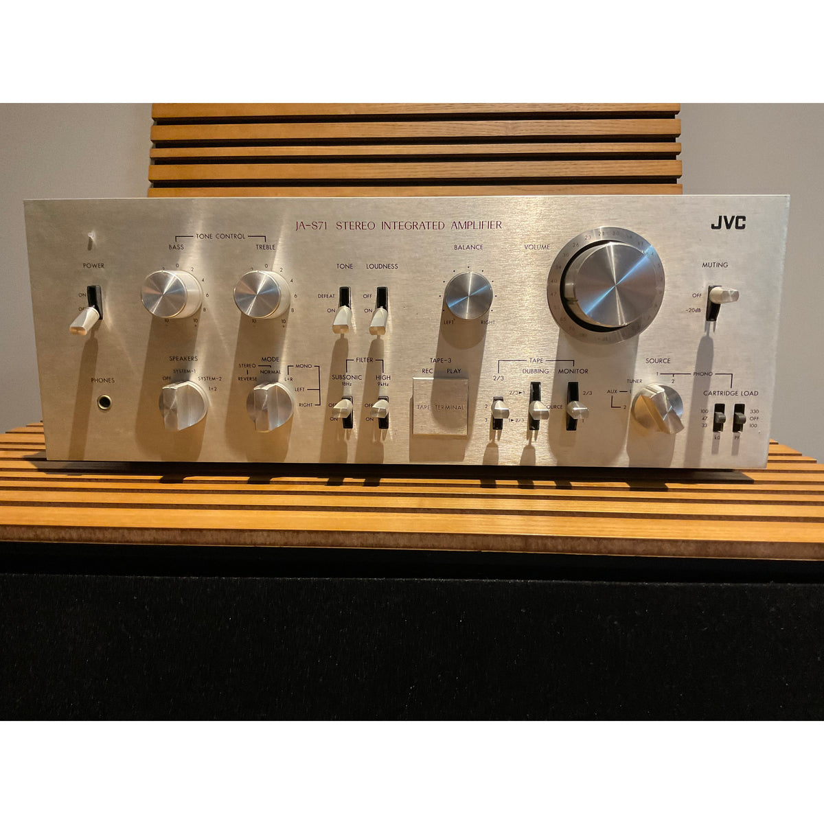 Vintage JVC JAS-71 Integrated Amplifier, Classic Retro piece with warr ...