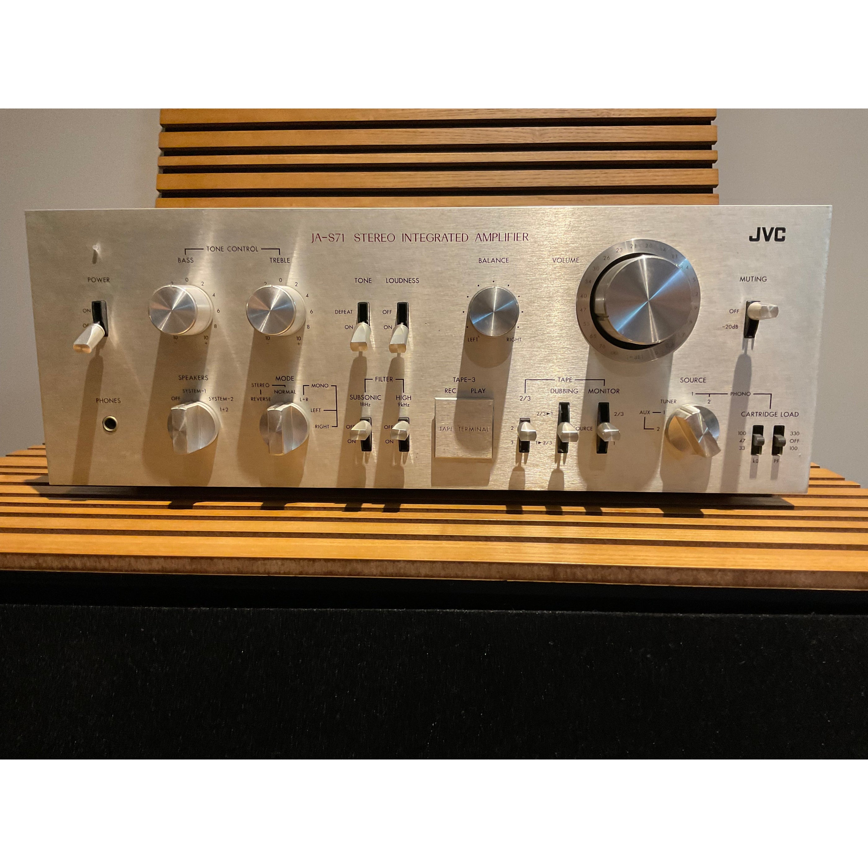 Vintage JVC JAS-71 Integrated Amplifier, Classic Retro piece with warr ...